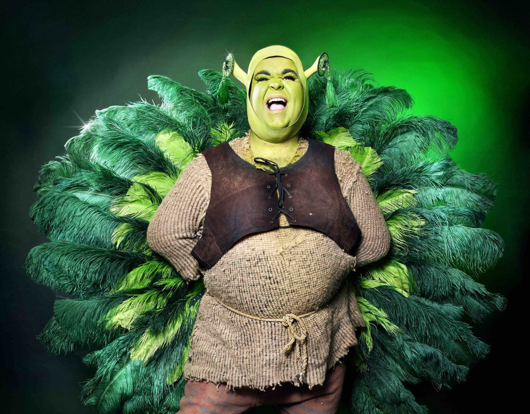 Shrek: El Musical Parodia – Burlesque, Drag y Circo – Notiulti
